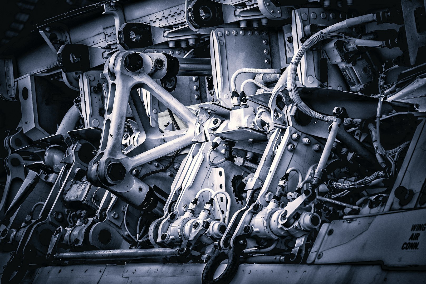 Zrozumienie momentu obrotowego: Czym jest i jak wpływa na moc silnika